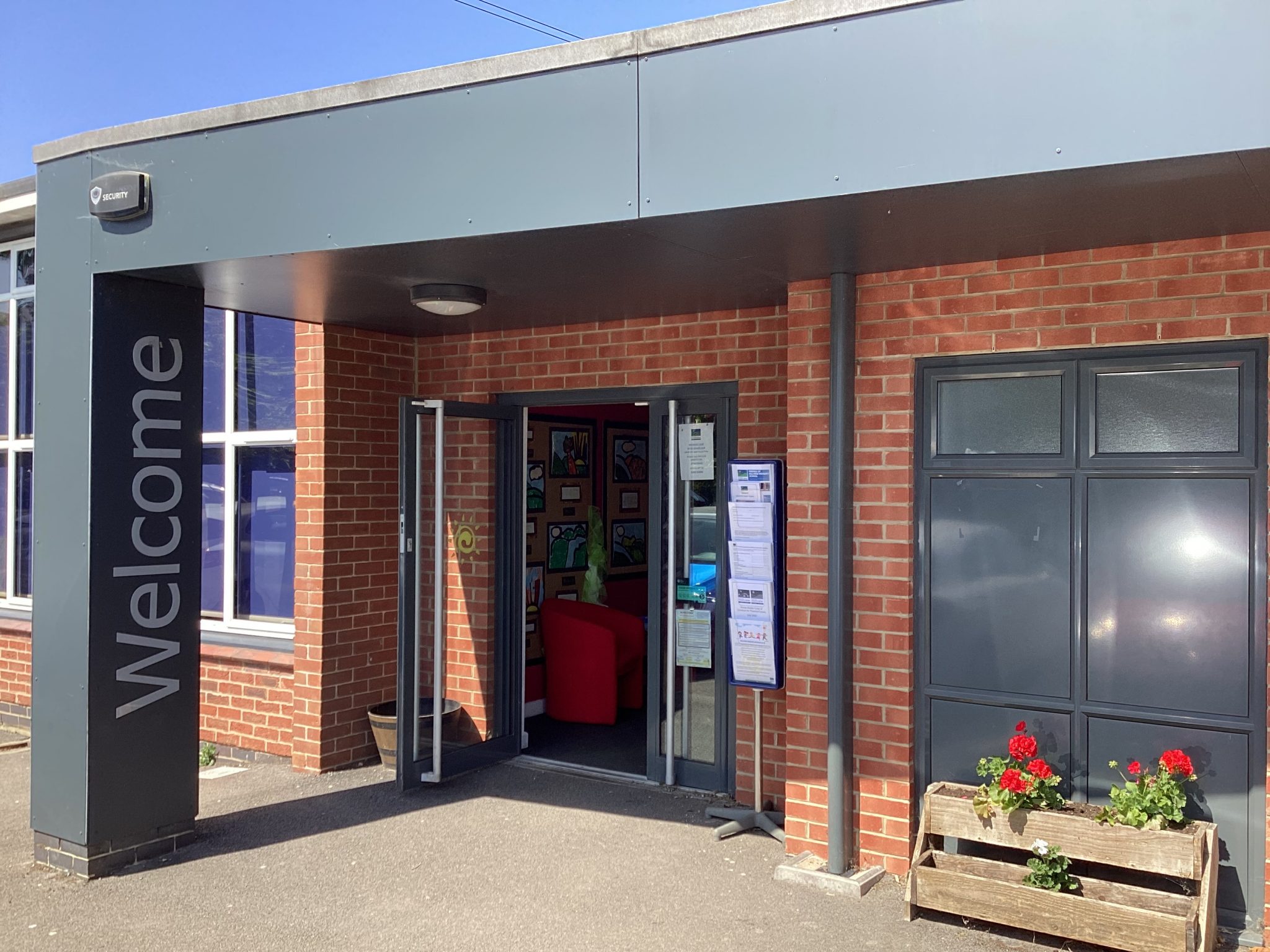 Contact Us | Hillview Primary School