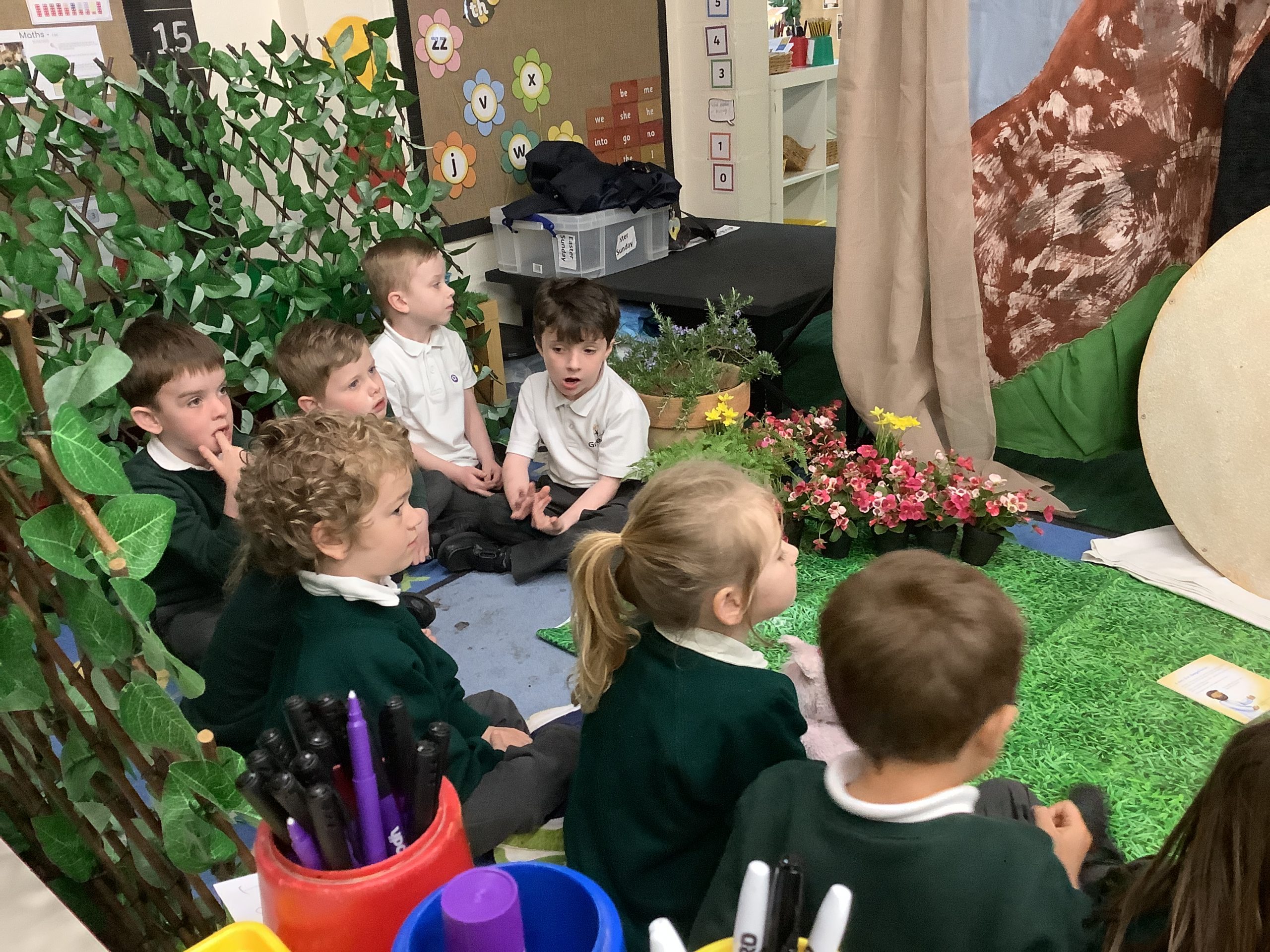 The Easter Story – Green Top