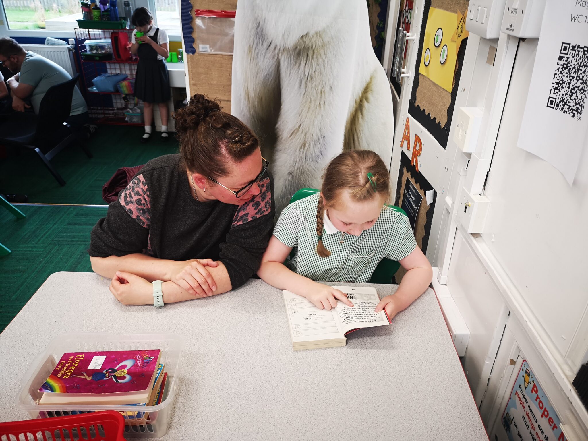 Transition Day 2 for Mrs Dutton’s new Y3 class! | Green Top School