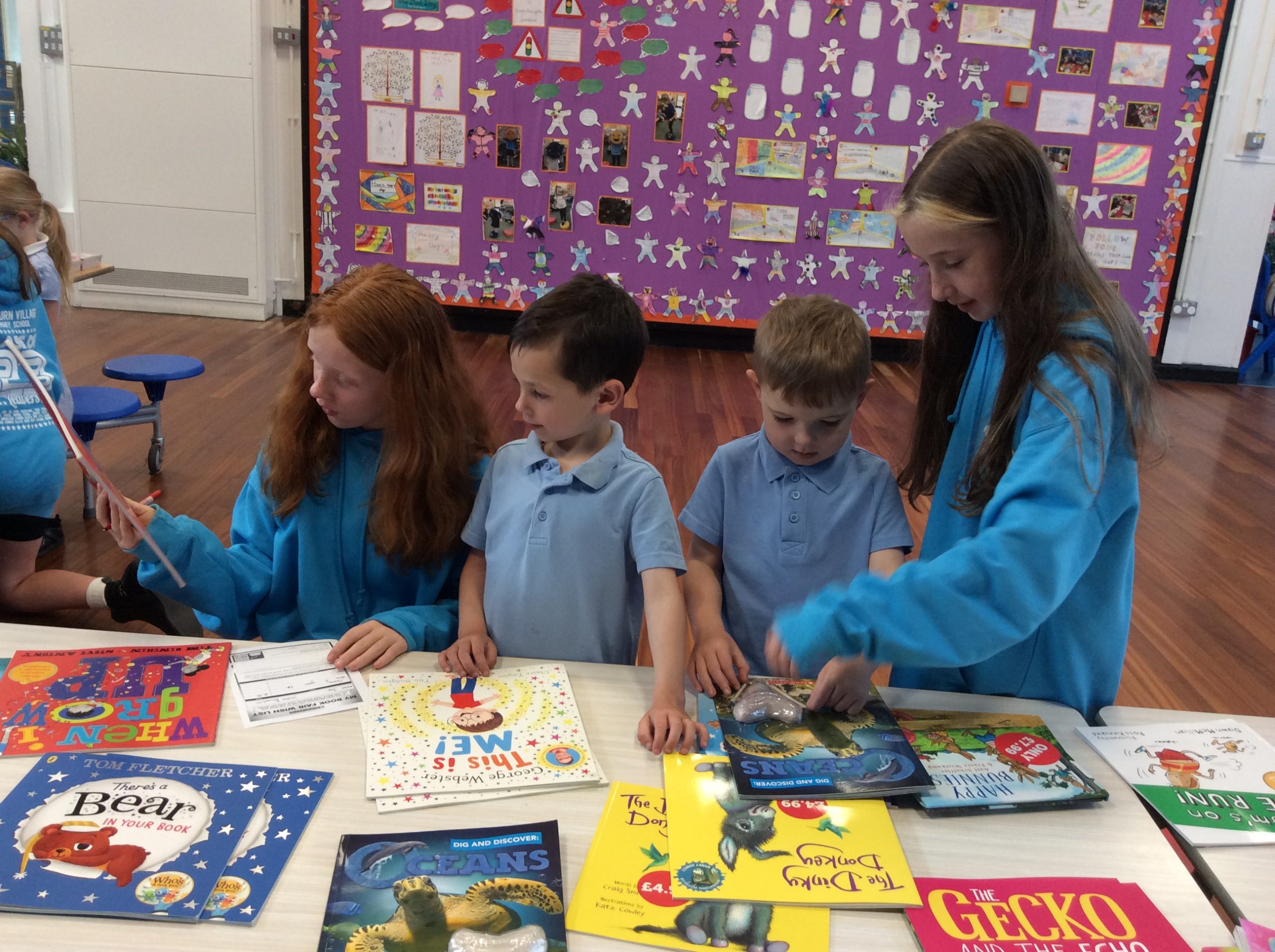 A Brilliant Book Fair | Whitburn Village Primary School