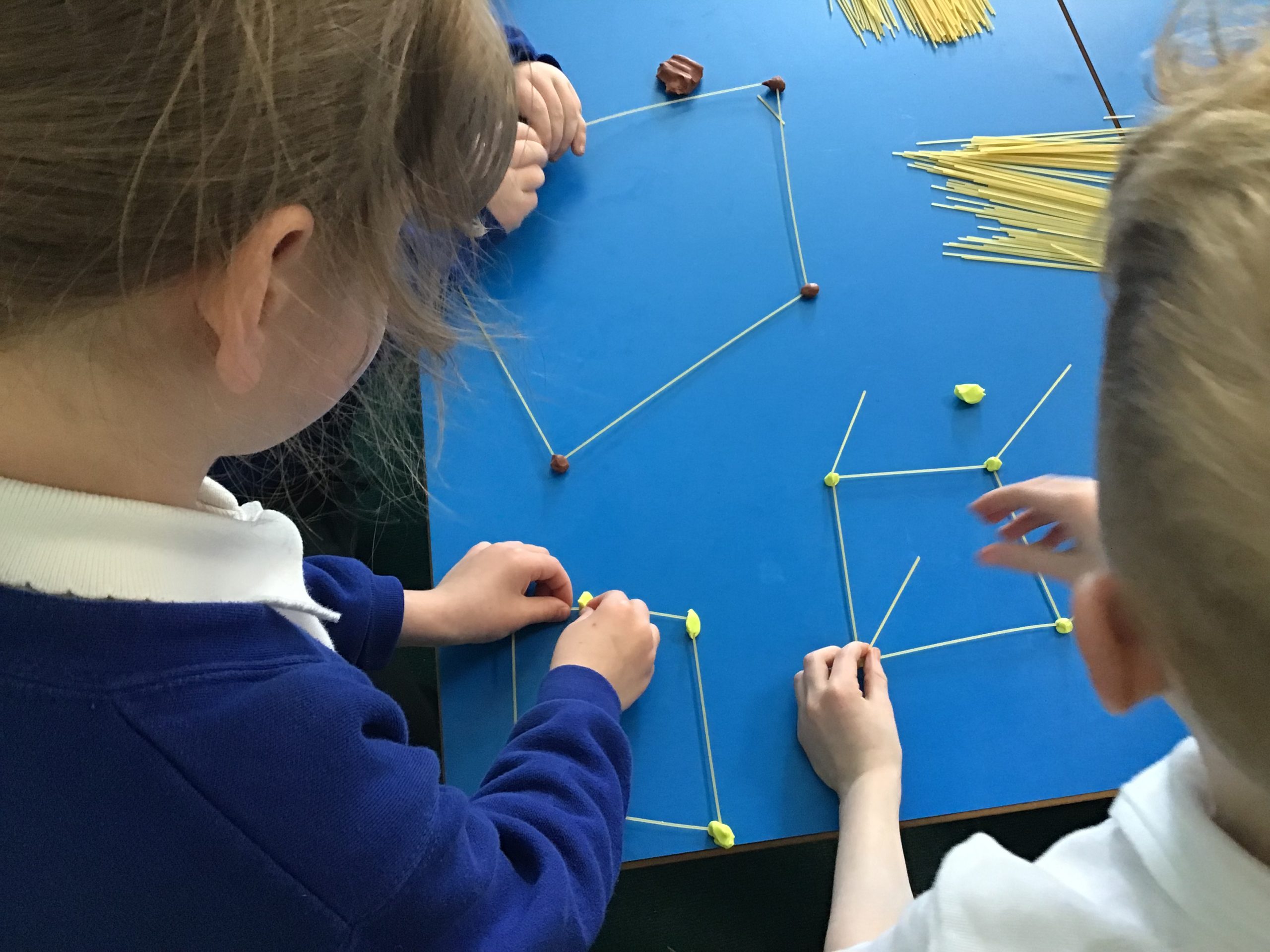 Spaghetti Structures | Fellgate Primary School
