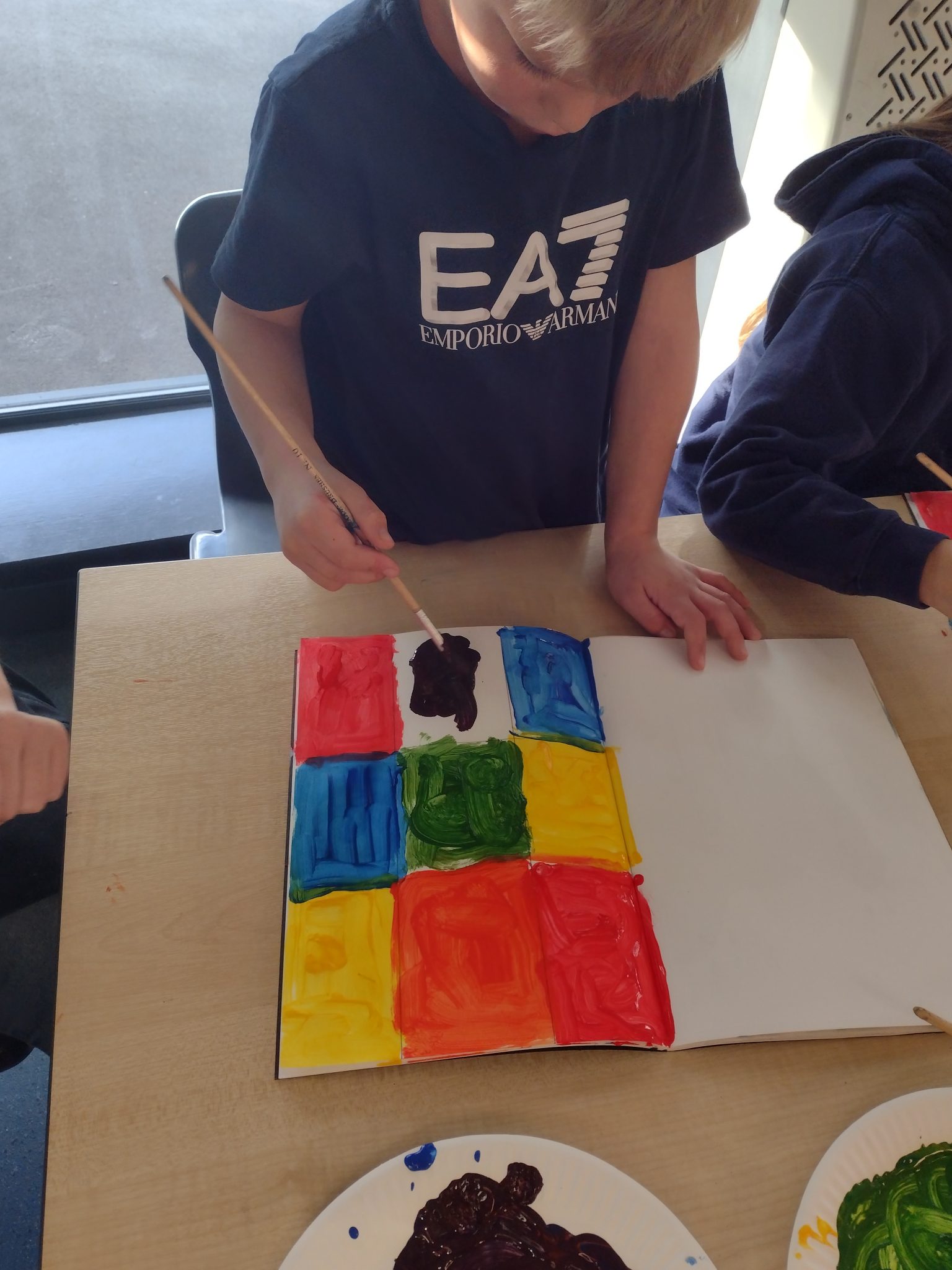 Creating secondary colours | Christopher Pickering Primary School