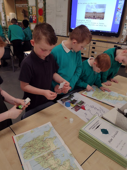 How is the UK divided into regions? | Christopher Pickering Primary School