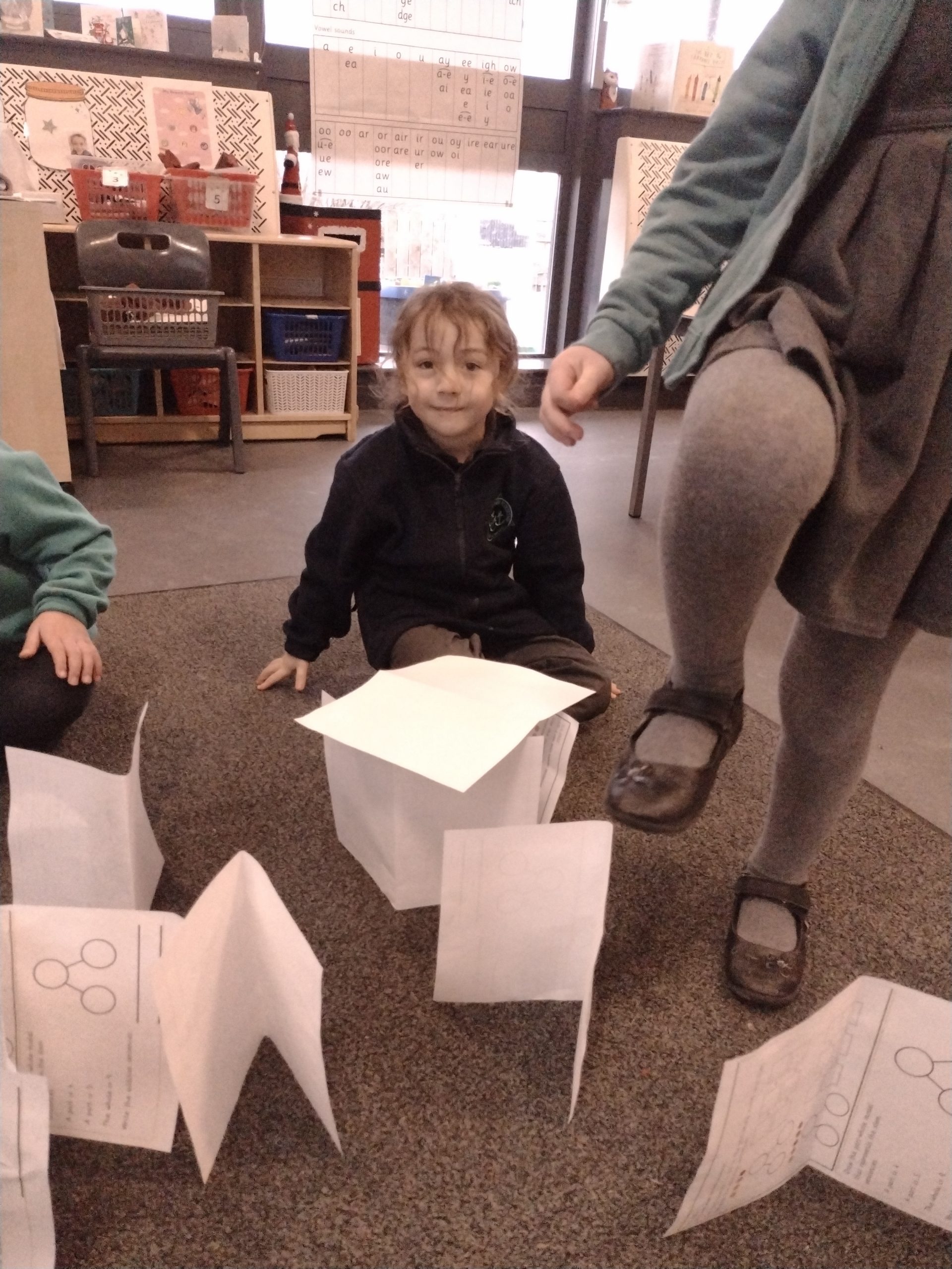 freestanding structures | Christopher Pickering Primary School