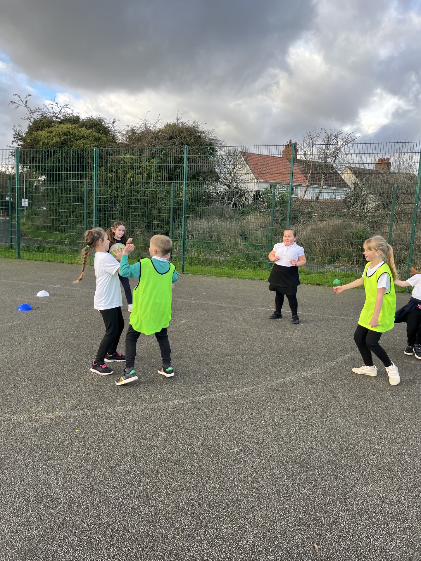 YEAR 3 P.E: GAMES – INVASION – NETBALL | Christopher Pickering Primary ...