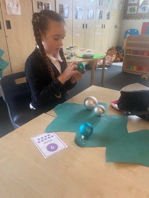 Counting Baubles! | Christopher Pickering Primary School