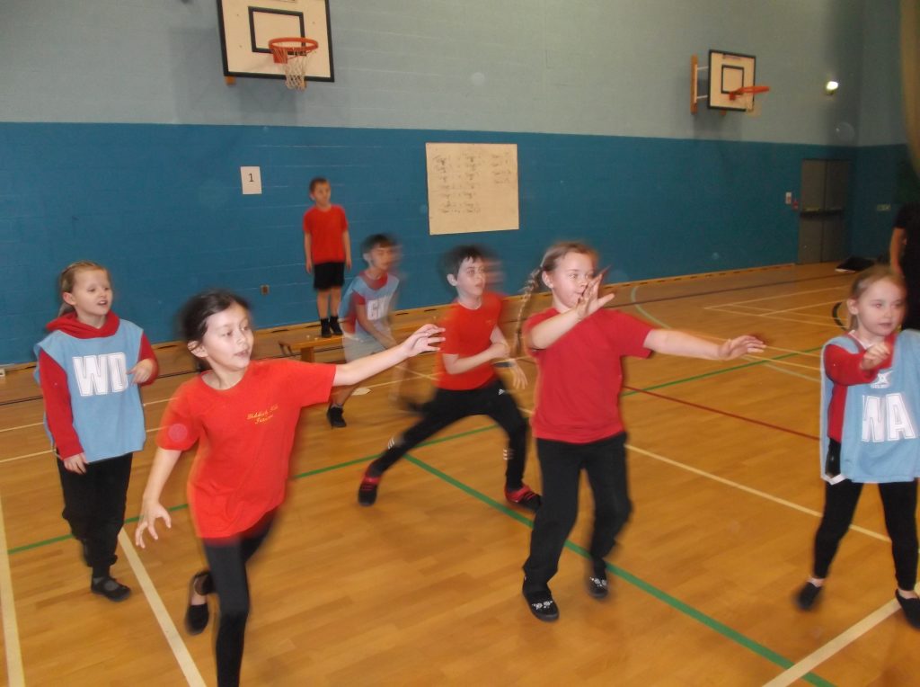 Year 3 Benchball! | Biddick Hall Junior School