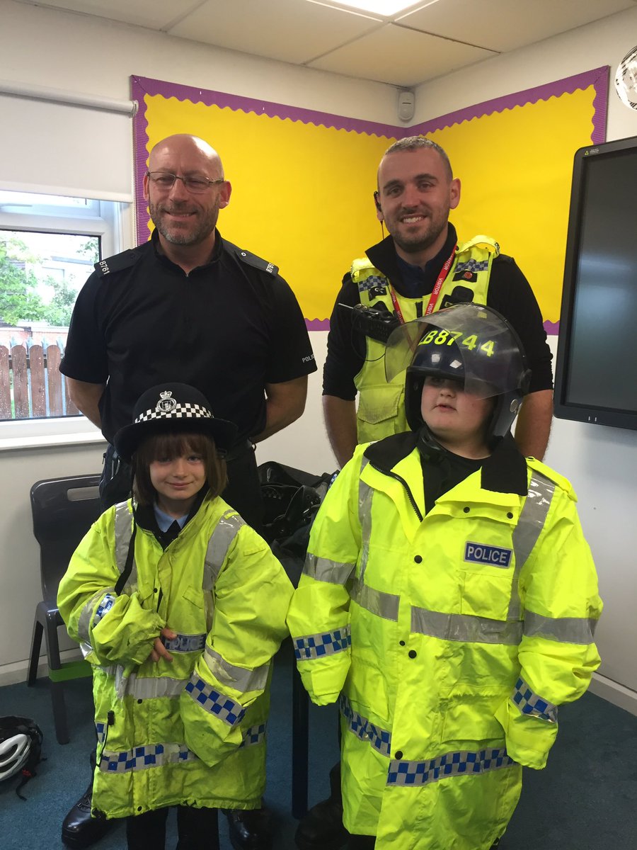 South Tyneside Police visits Primary | The Beacon Centre