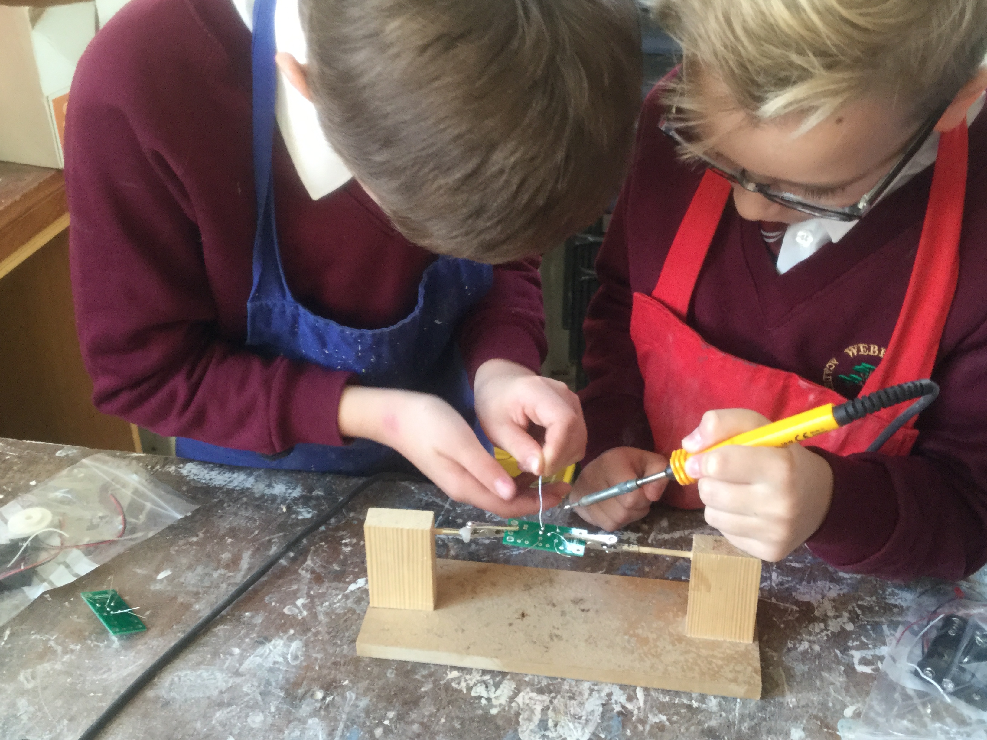 Webheath pupils complete a circuit | Studley High School