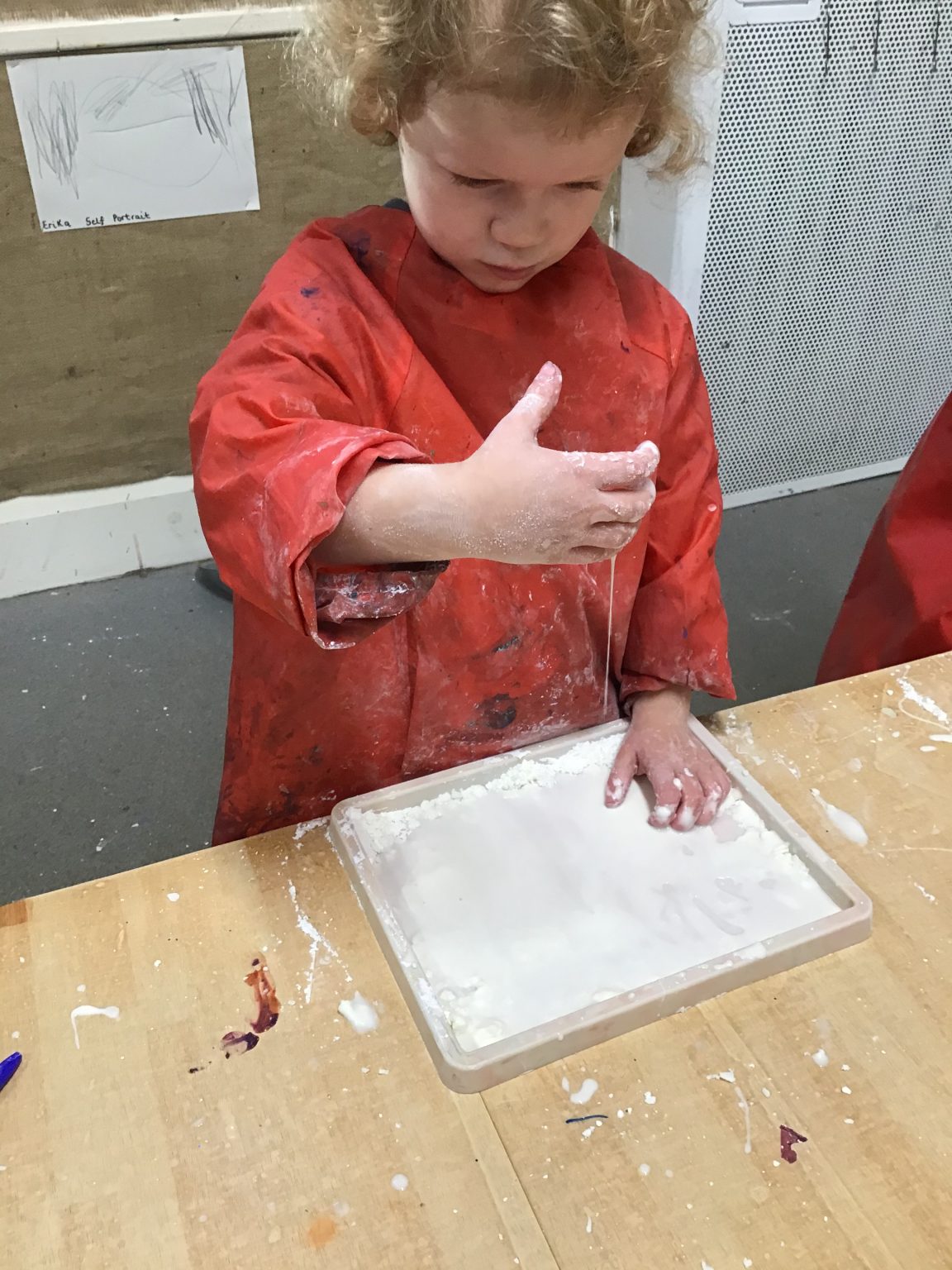 Red Group’s Sticky Fun | Clervaux Nursery