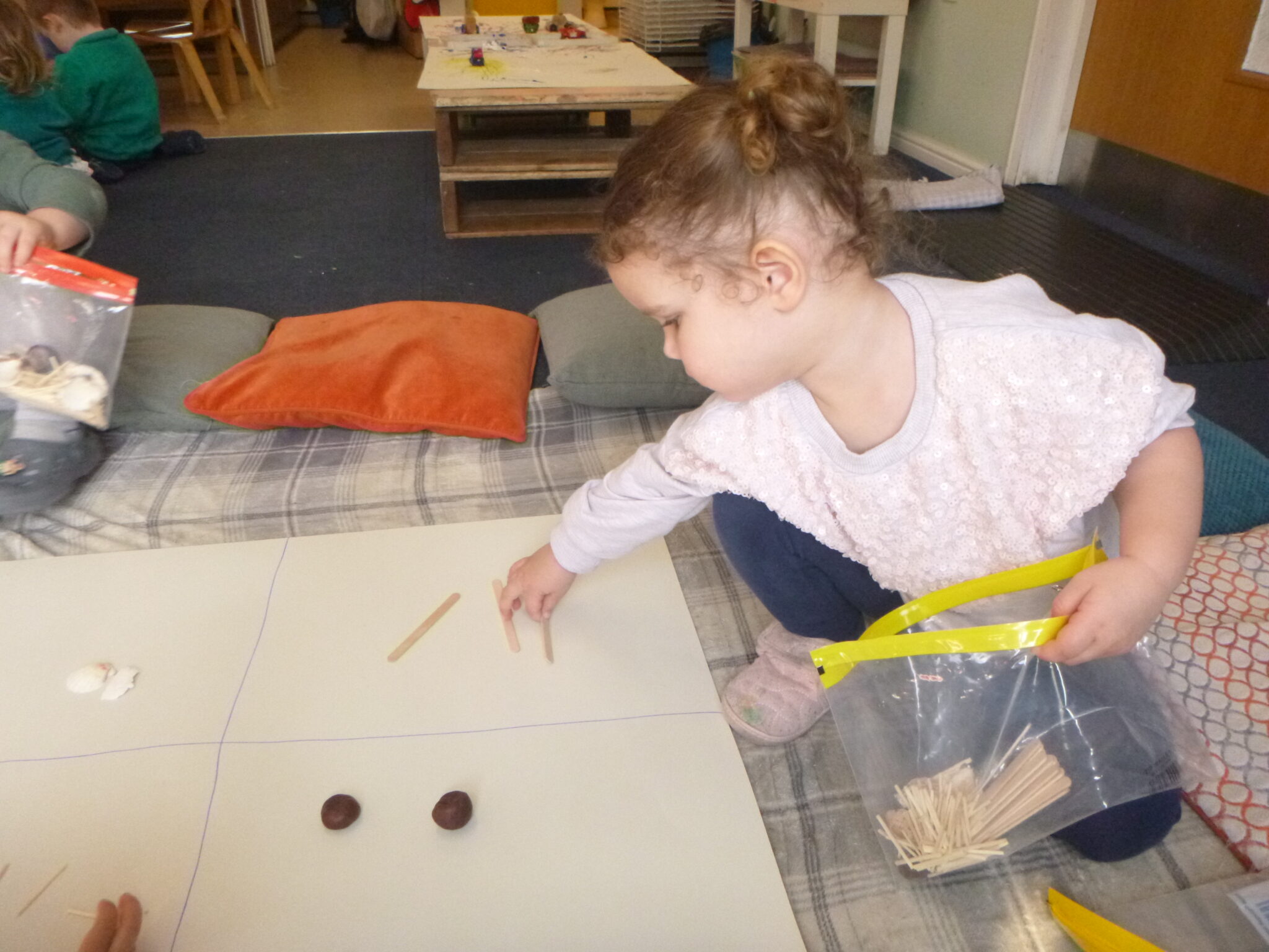 Sorting in the lodge | Helen Gibson Nursery