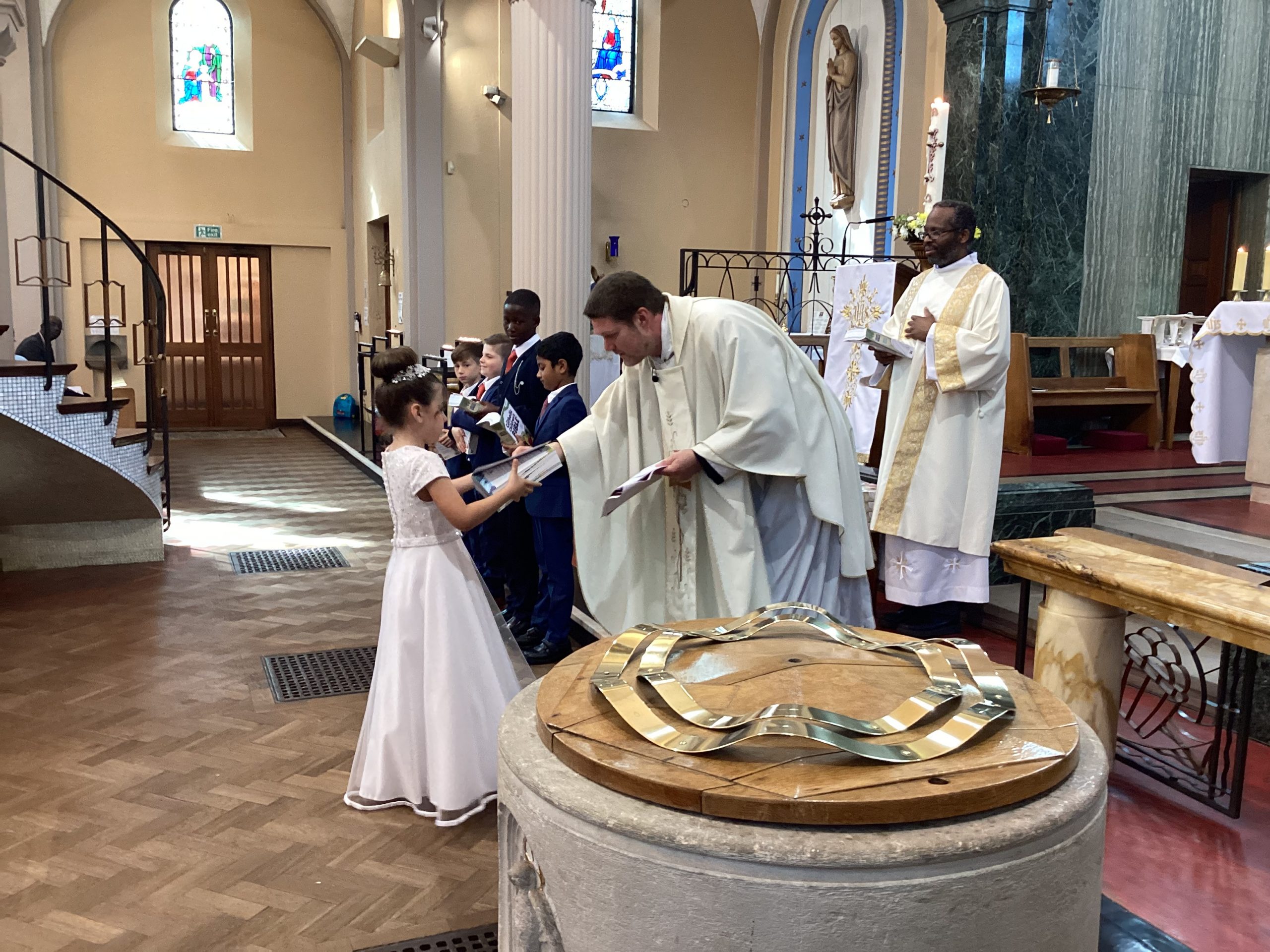 Sunday 7th May – First Holy Communion | All Souls' Catholic Primary School