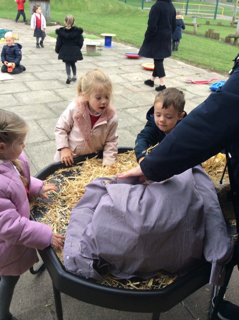 EYFS Teamwork! | Marsden Primary School