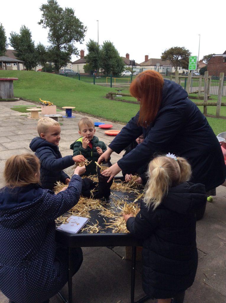 EYFS Teamwork! | Marsden Primary School