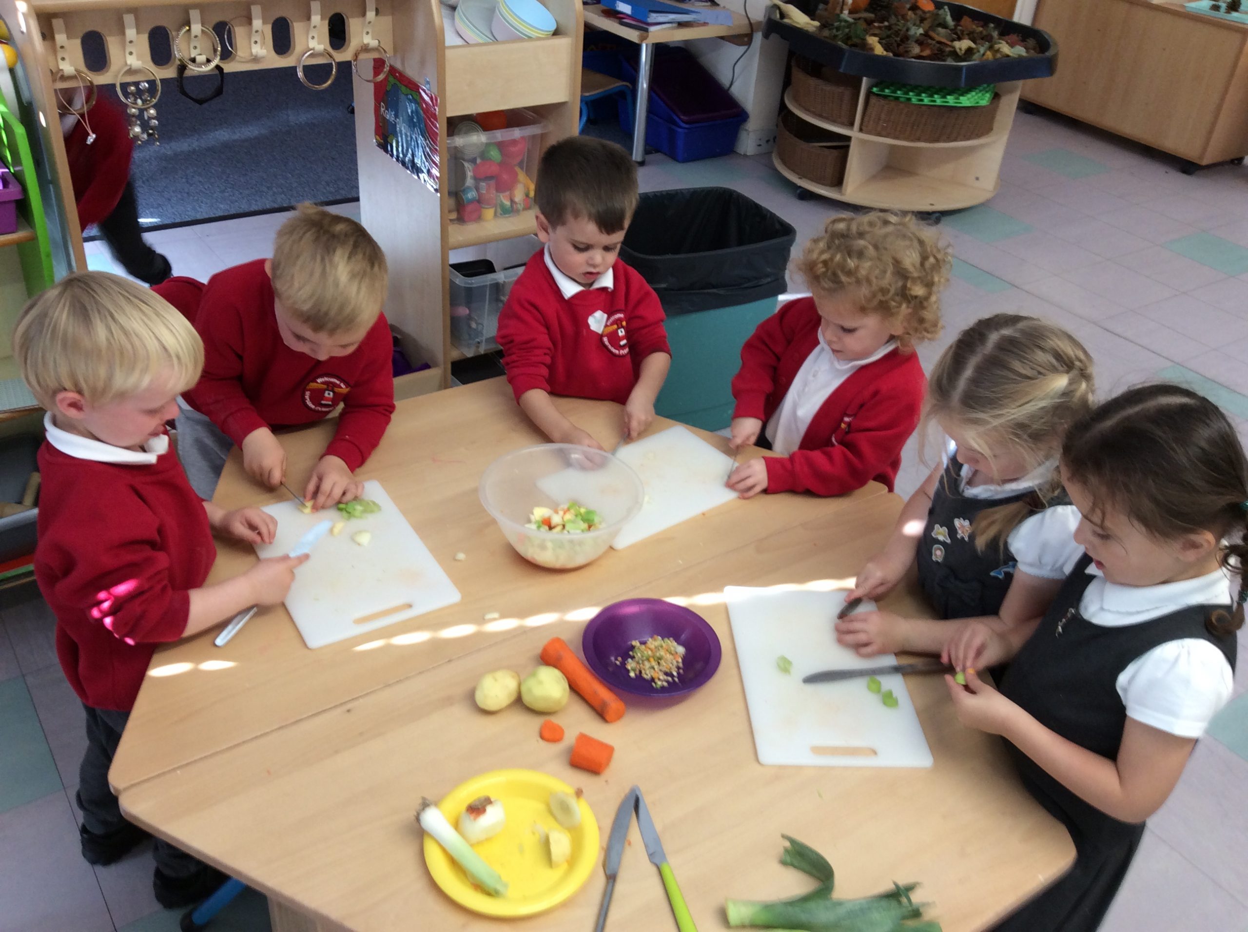 Harvest Soup 北 EYFS | Marsden Primary School