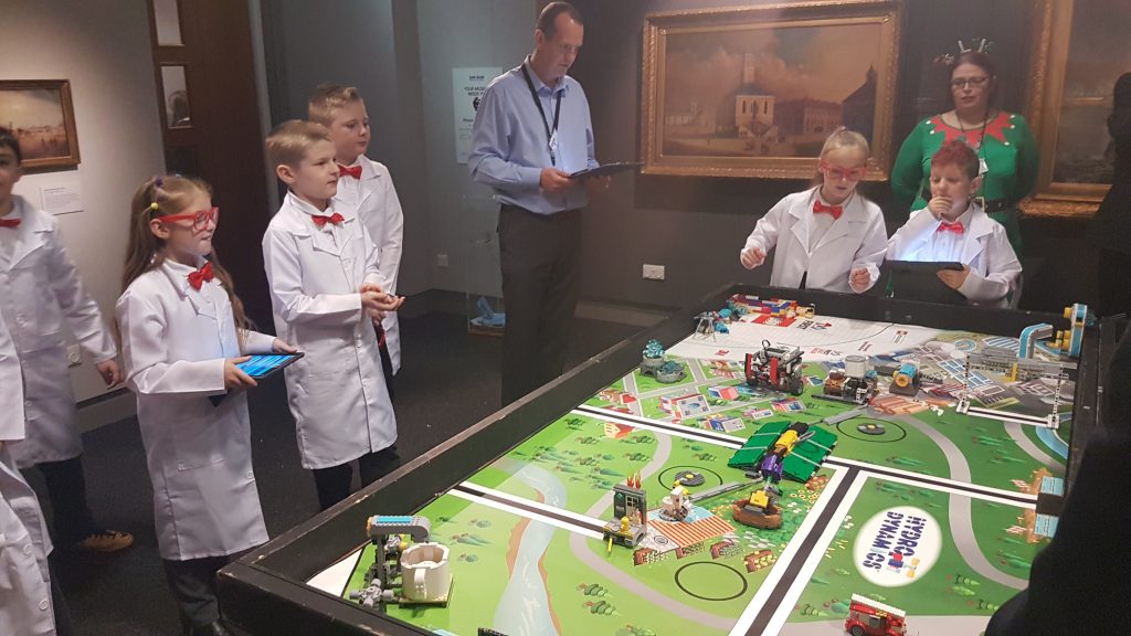 Harton Puzzlers at the First Lego League 2017 | Harton Primary School