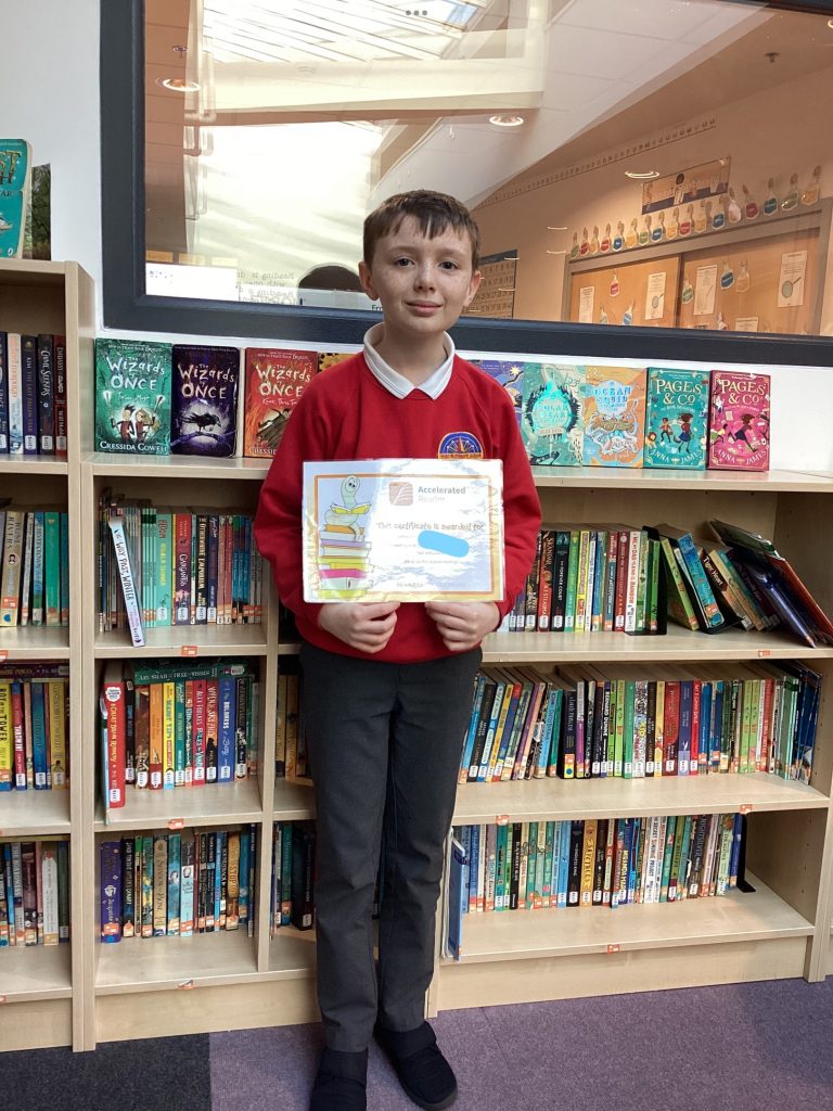 Superstar Readers | Harton Primary School