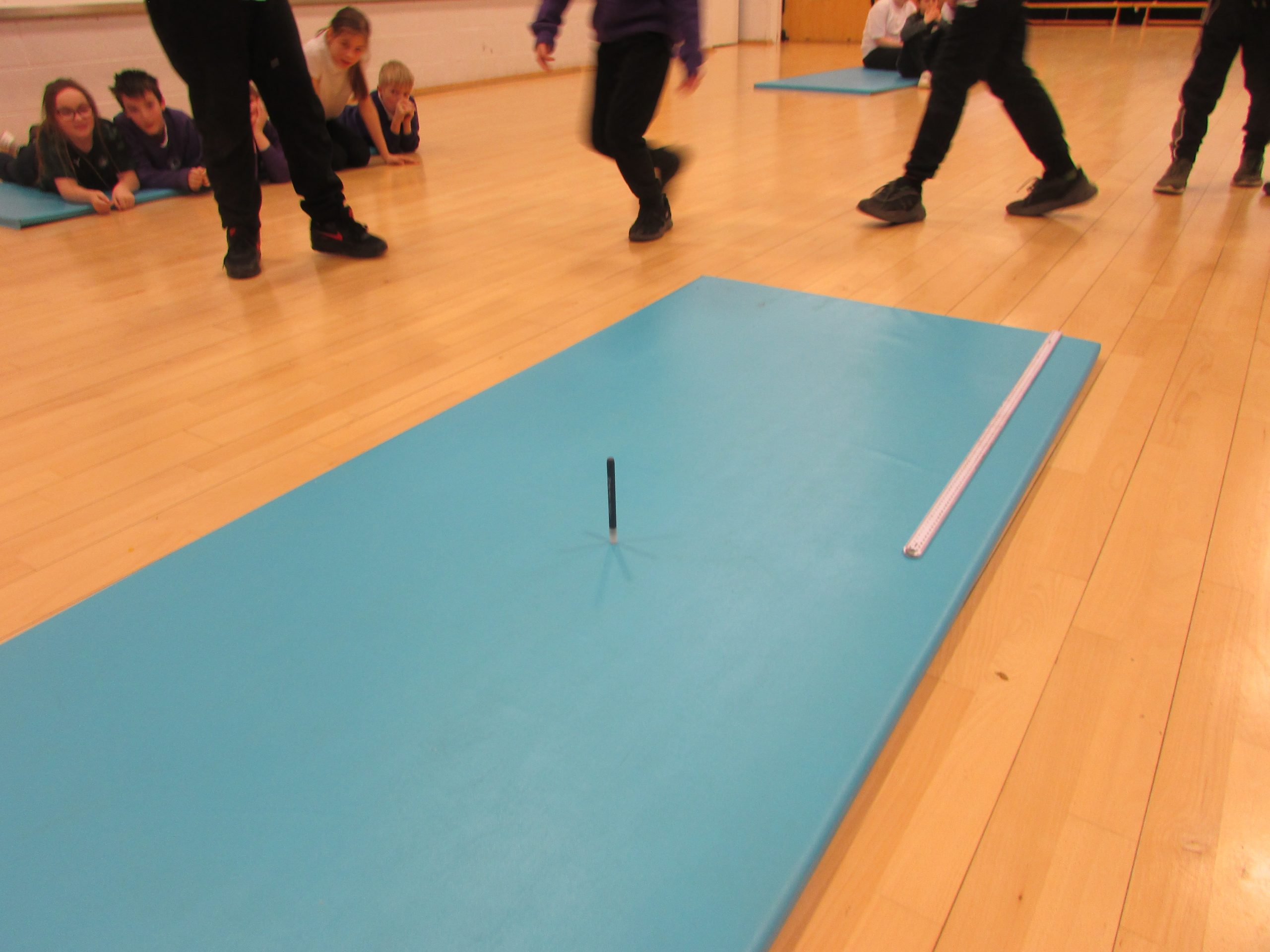 6 Blue’s ‘Place the Pen’ PE Challenge! | Hebburn Lakes Primary School