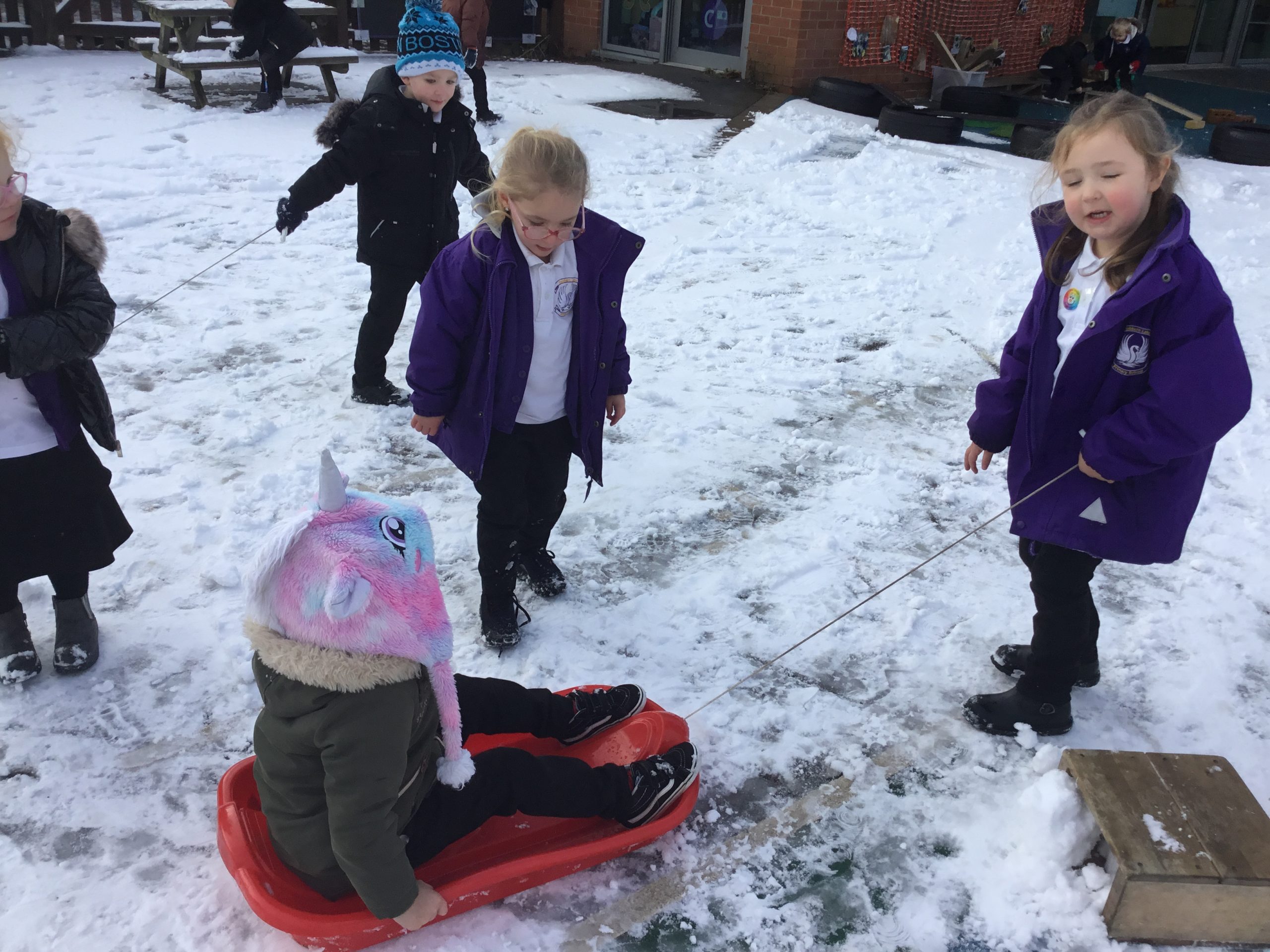Reception fun in the snow! | Hebburn Lakes Primary School