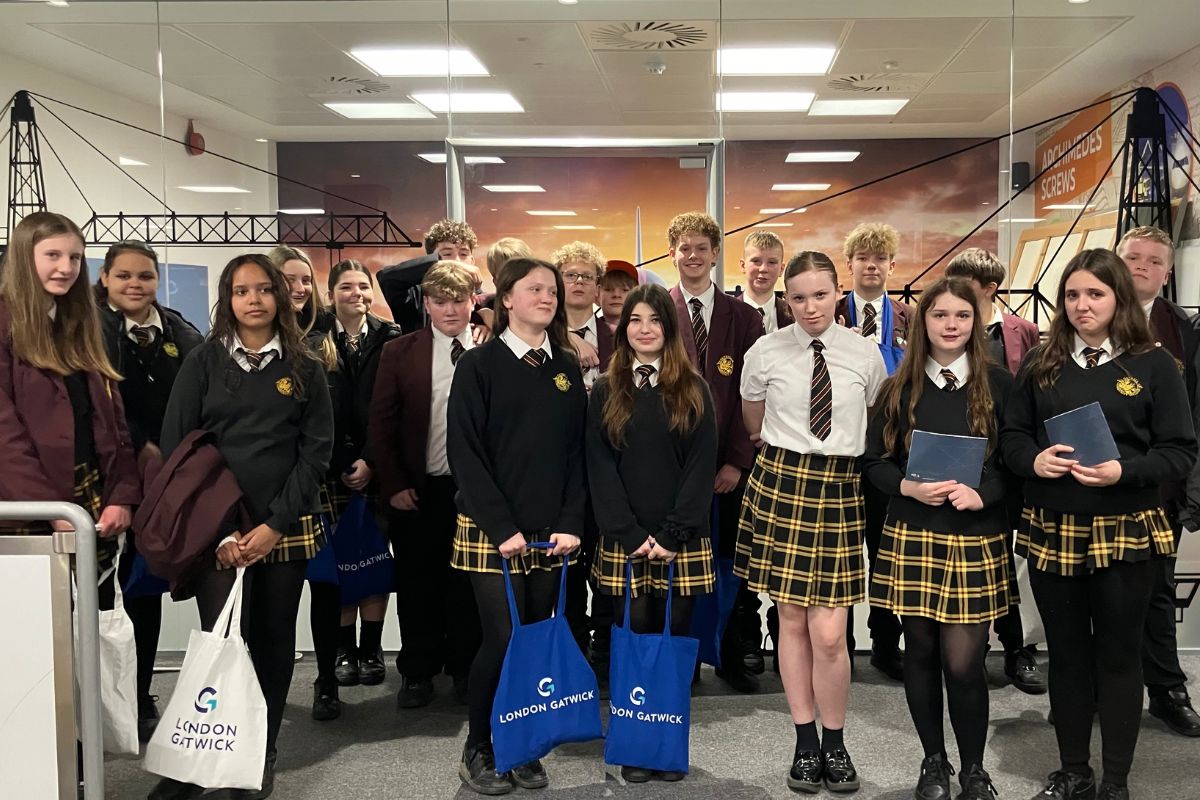 Year 9s visit Gatwick Apprenticeships Fair | Oathall Community College