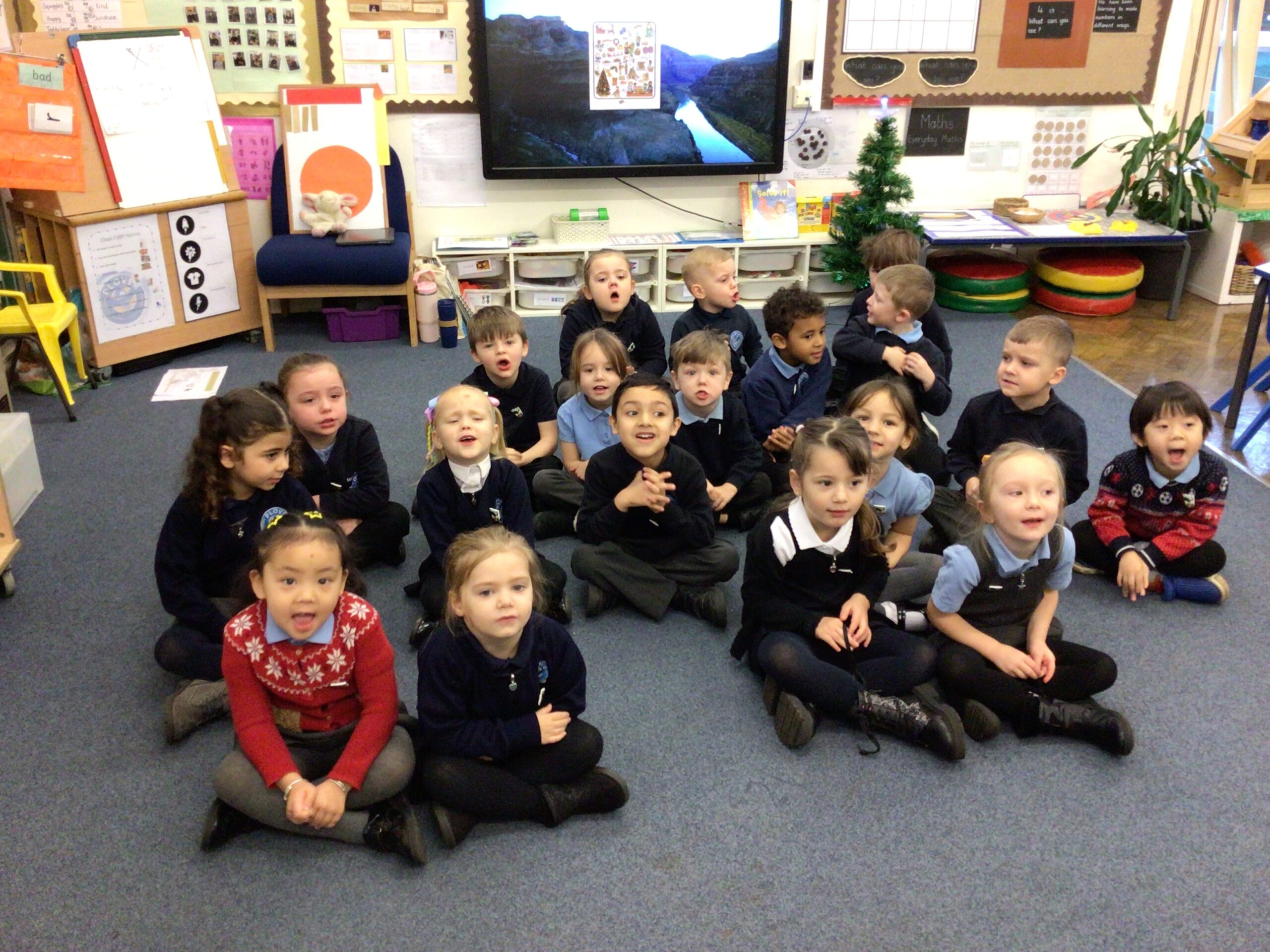 Travel tracker badges | Plover School