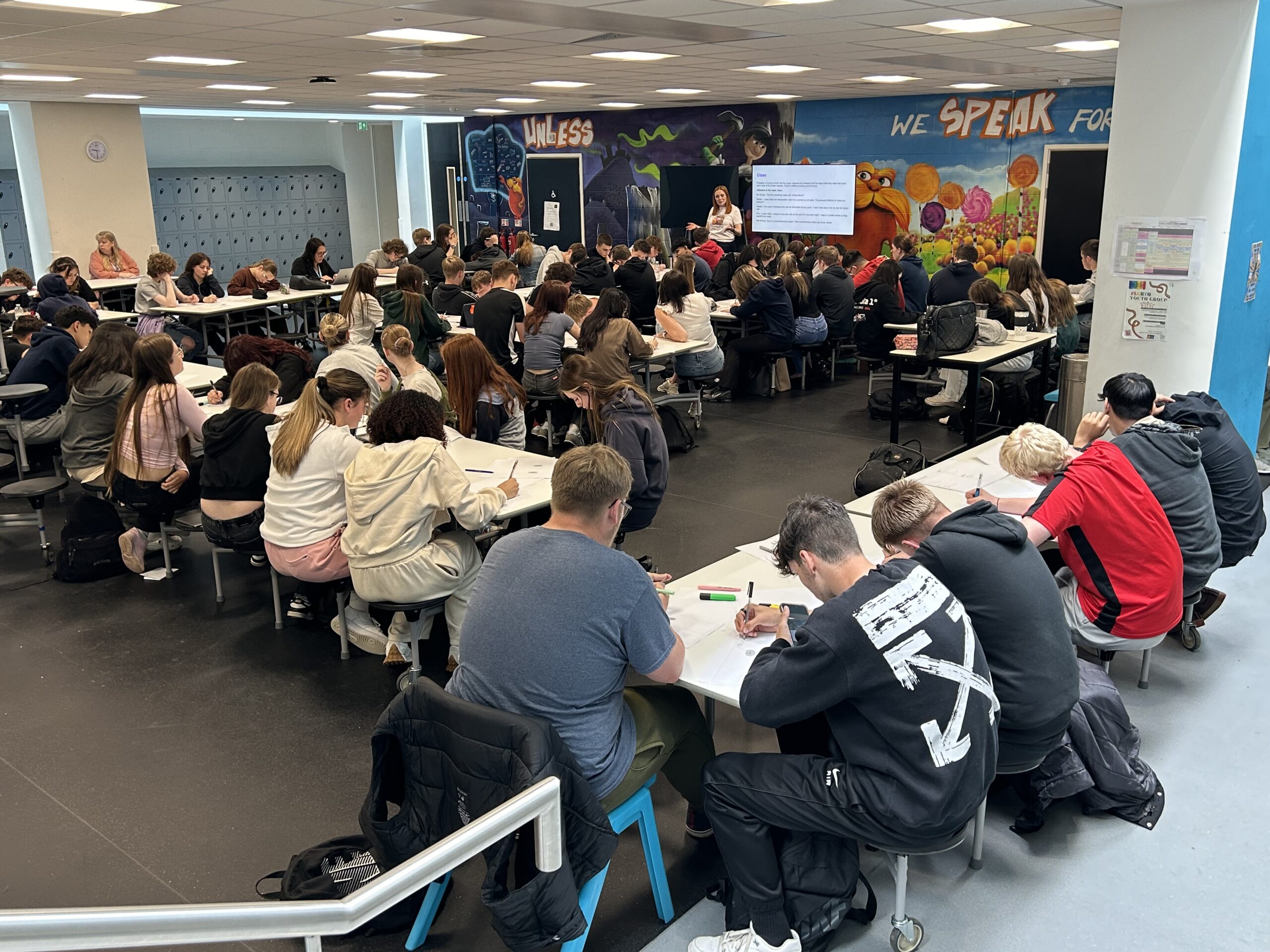 Super focus from Year 11! (C26) – XP School